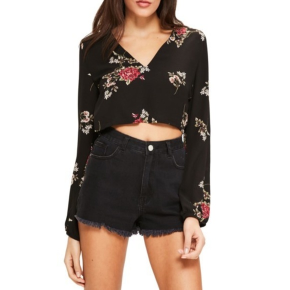 Missguided | Tops | Missguided Floral Print Crop Top | Poshmark